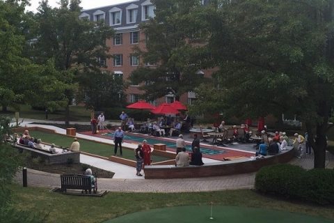 Shuffleboard court seller & manufacturer | Planet Shuffleboard